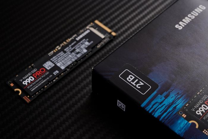 发掘PCIe4.0速度潜能，三星990 PRO固态硬盘2TB版本评测-太平洋电脑网