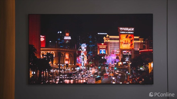 99.9%色域覆盖！巅峰之作三星OLED电视S95Z评测-太平洋科技