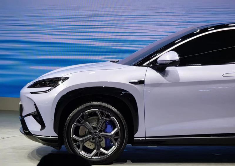 海洋系首款纯电中型SUV，比亚迪海狮07 EV广州车展亮相，20万元起