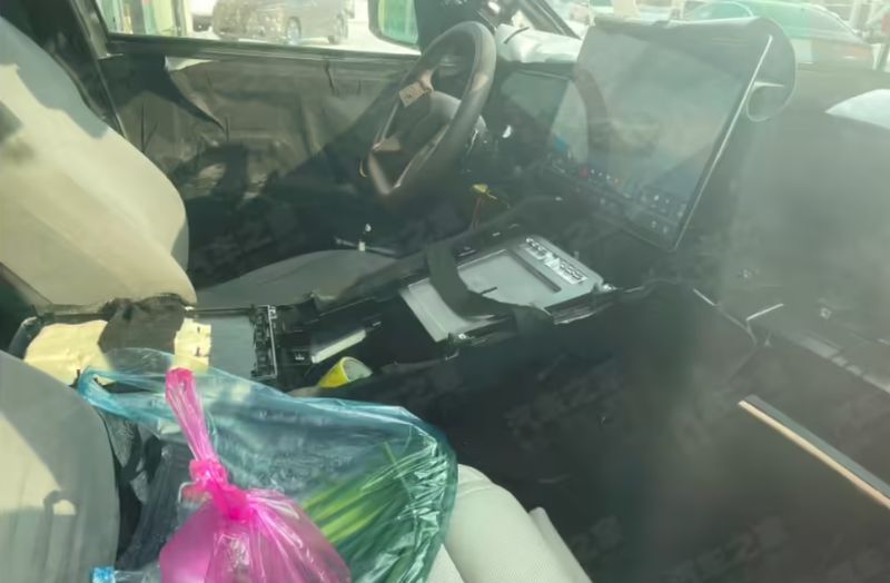 比亚迪腾势N8L中大型SUV内饰曝光 设计类似腾势N9-太平洋科技